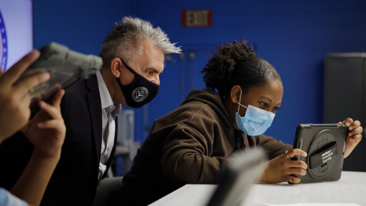 SLAM Miami student — and aspiring rapper — uses innovative lab to ...