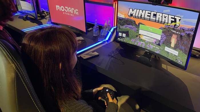 The power of play: How Esports and gaming transform student learning ...