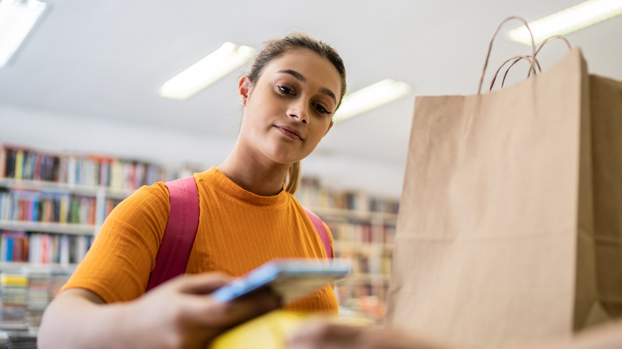 The parent’s guide to digital wallets | Featured News Story | Verizon