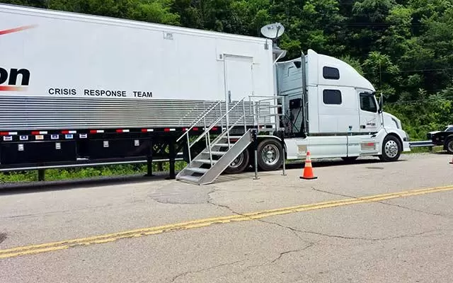 Verizon proves reliability in the wake of fires and floods | News ...