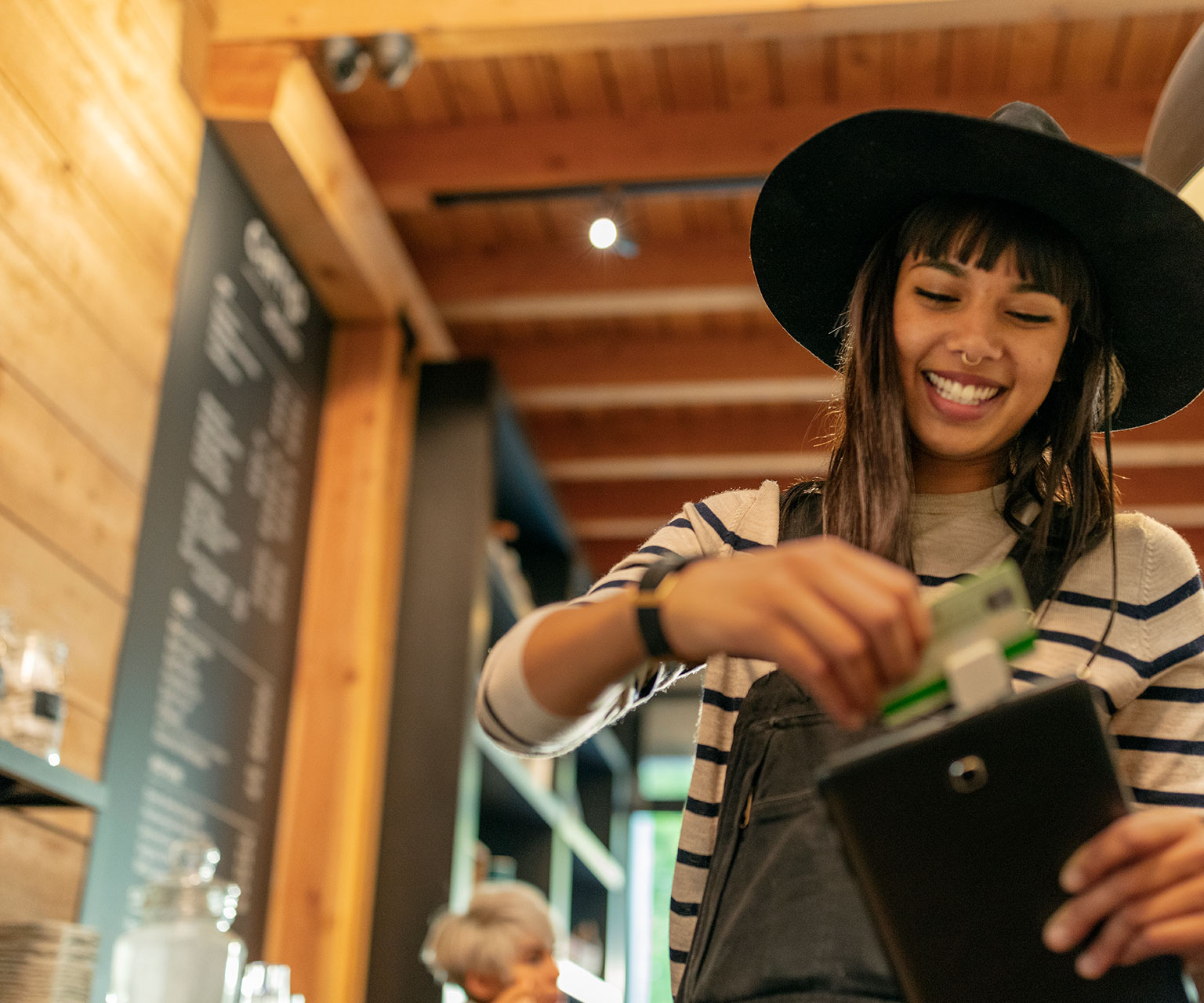 MEC and Autonomous Checkout | Verizon Business