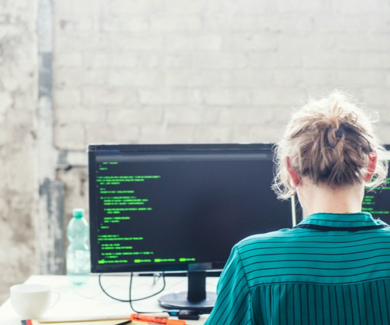 Lesson 5: How to Set Up Cybersecurity for Small Businesses | Verizon ...